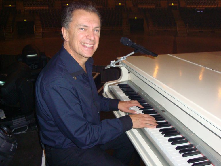 Richard Sanderson | Chanteur Compositeur Producteur